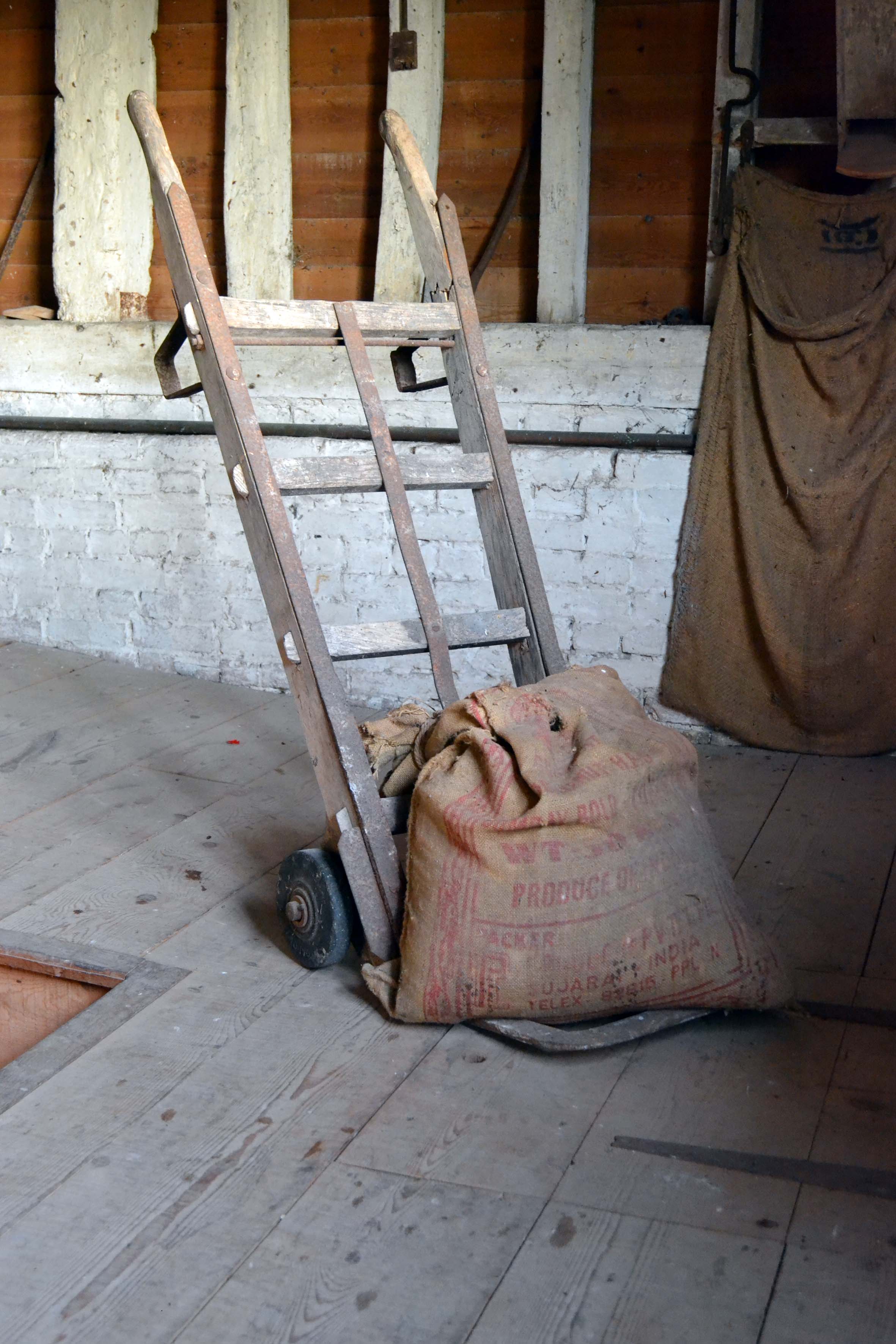 Topcliffe Mill: images of the interior | Topcliffe Mill | Meldreth History