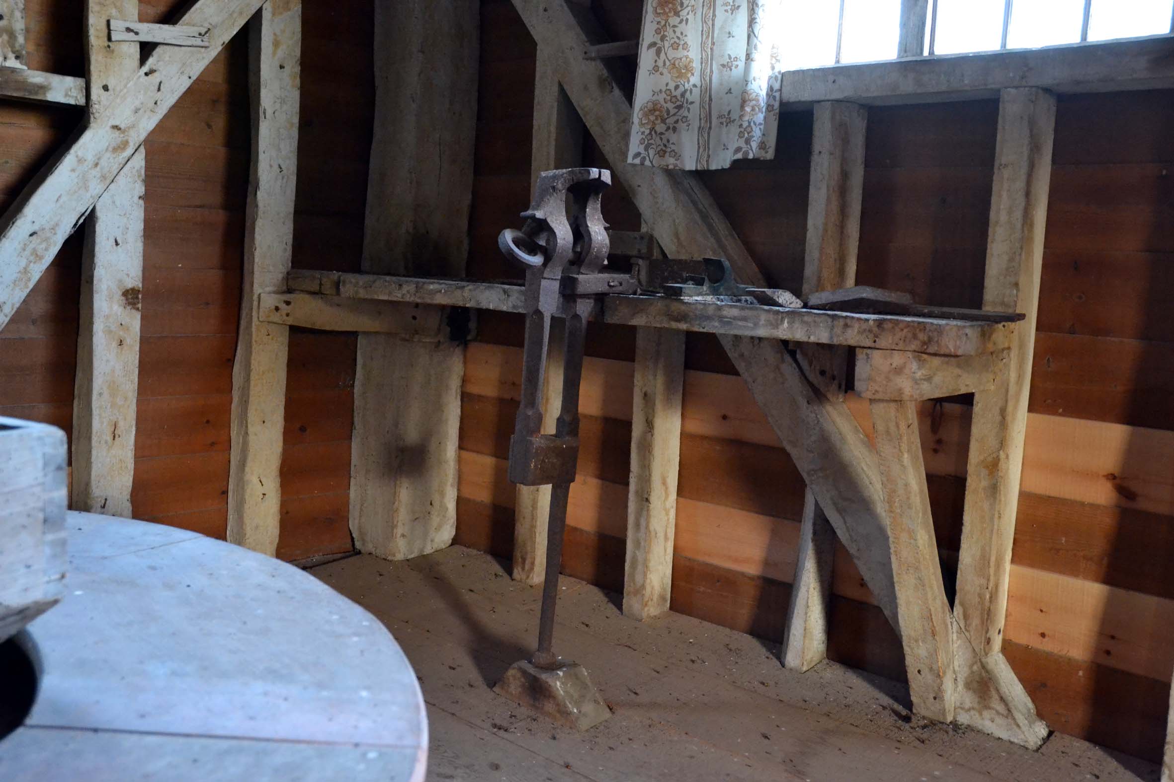 Topcliffe Mill: images of the interior | Topcliffe Mill | Meldreth History