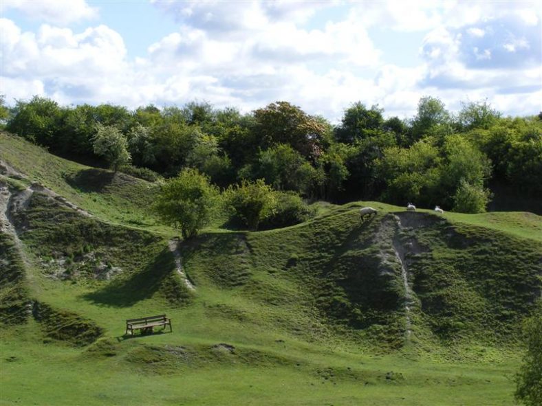 Clunch and Clay Bat | Wall and Framework Materials | Meldreth History