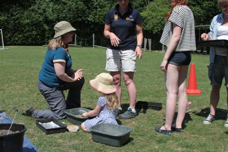 Test Pit 12 - Meldreth Primary School | 2013 Test Pit Project ...
